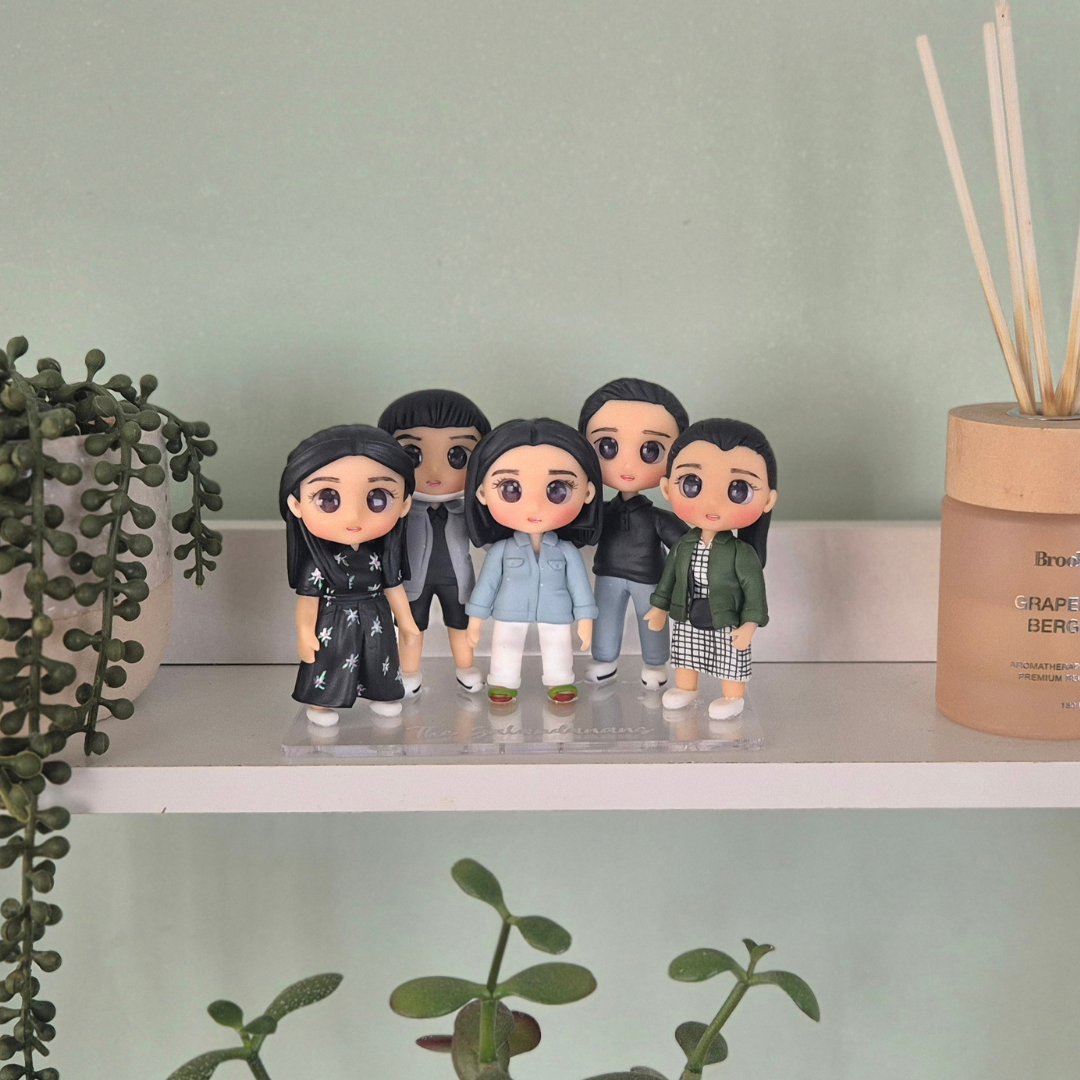 Custom Family Figurines Australia | Personalized Keepsakes – Manelyn ...